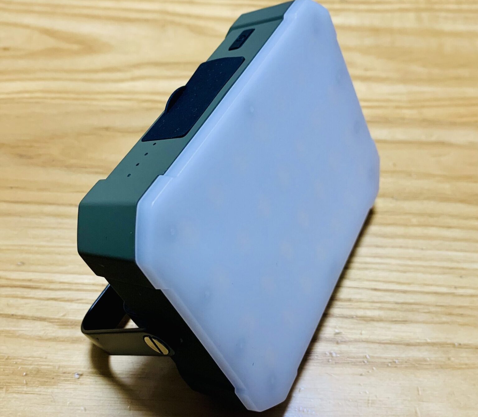 最大1650ルーメン【WAQ LEDランタン2】レビュー